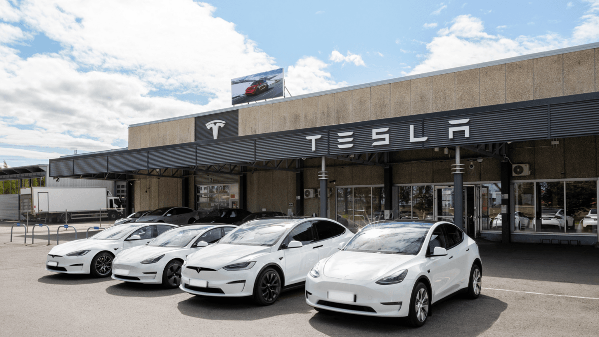 Trevian and Agore sign the global electric car giant to their property ...